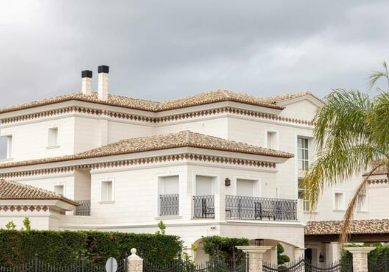Spanish Authorities Seized Villa Of Russian Putin Friend And Oligarch ...