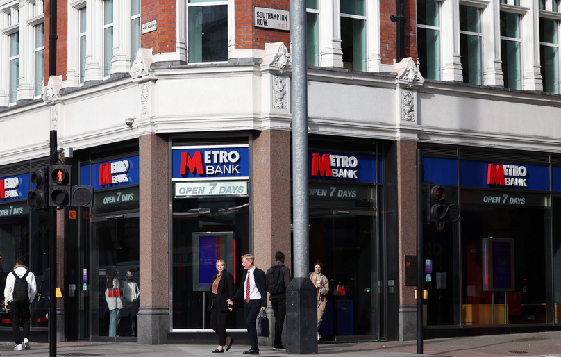 Metro Bank: The Downfall Of The First "Non-FinTech" Challenger Bank ...